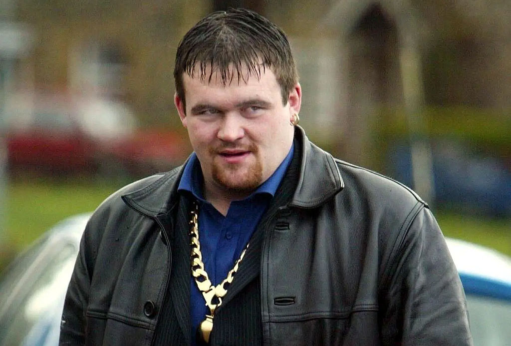 'Lotto lout' Michael Carroll Suffers Family Tradegy as The Sister He ...