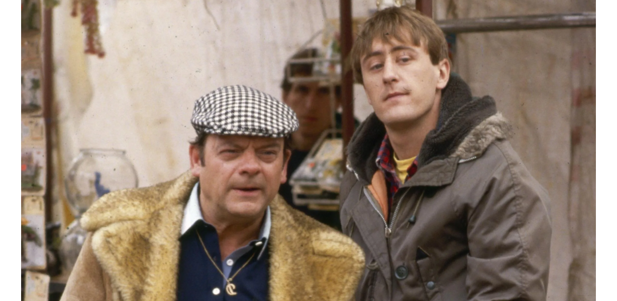 Only Fools and Horses' Del Boy and Rodney spotted in Wales! - Uk ...