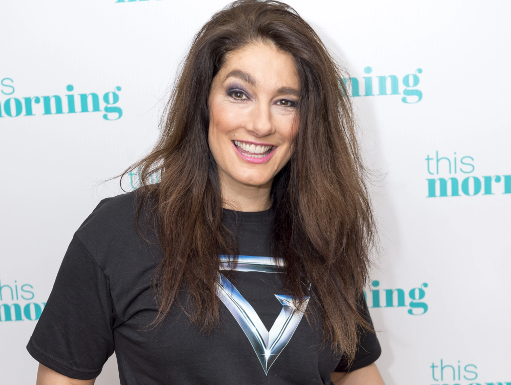 Jet's secret ex-partner Lisa reveals herself after Gladiator star ...