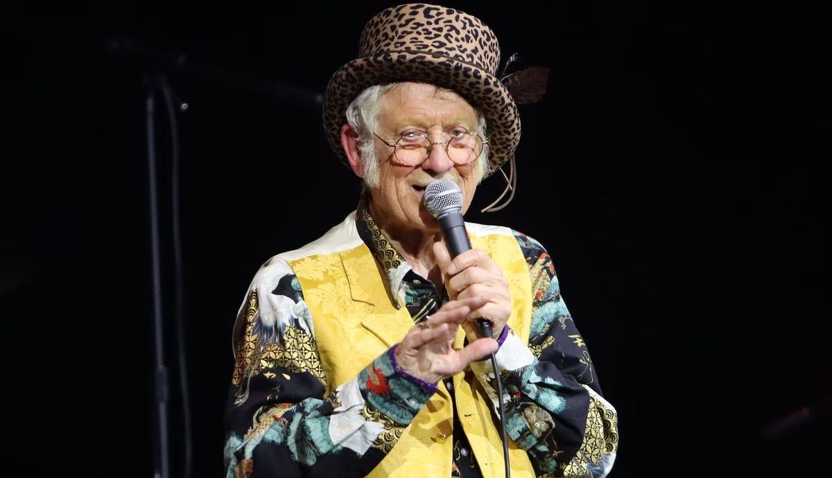 Noddy Holder WAS given six months to live, NOT has been given six ...