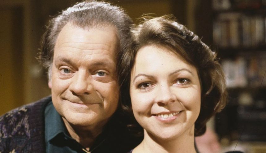 Sir David Jason is back this Christmas with an Only Fools and Horses ...