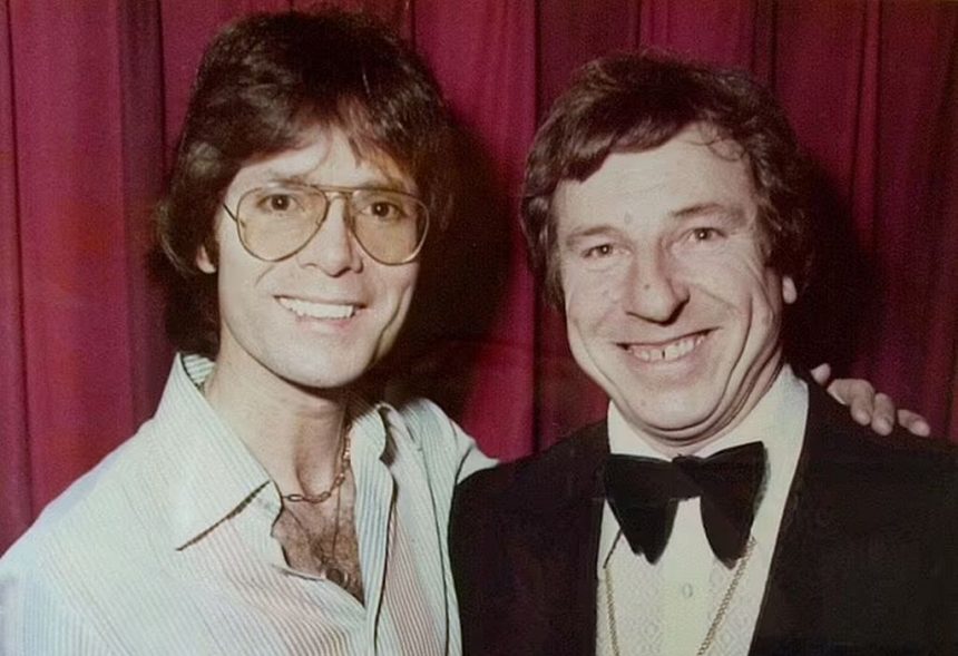 The real-life inspiration for Phoenix Nights' Brian Potter and the fire ...